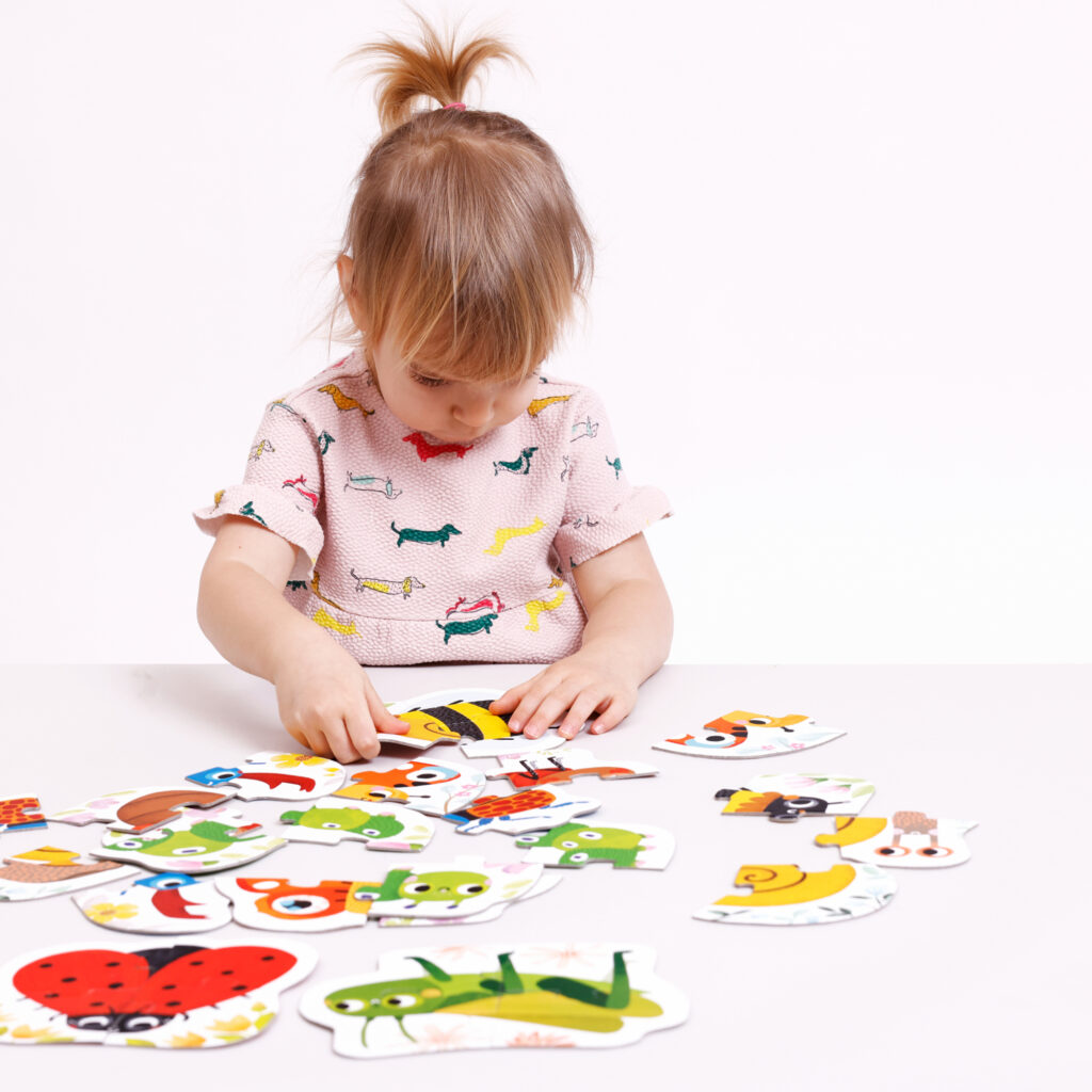 Progressive Puzzles Tiny Creatures - Banana Panda
